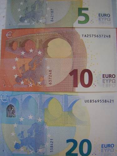 Europa 3 Cédulas Originais Euro De 20, 10 E 5 Euros Nova - Lupa Coleções